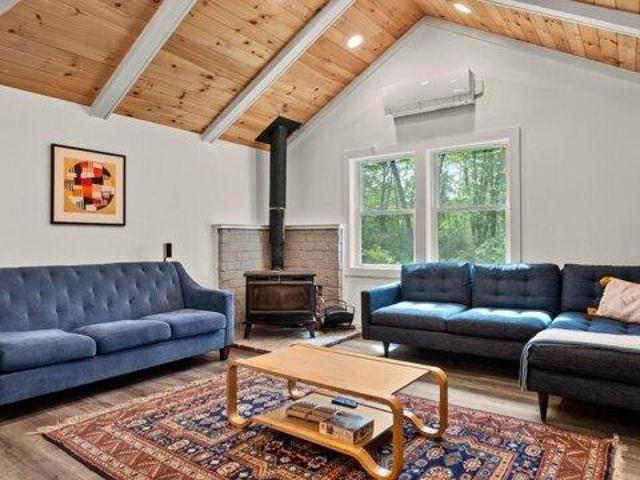 house with 3 bedroom, Great Barrington MA ES105114258