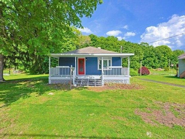 house with 3 bedroom, Great Barrington MA ES103851837