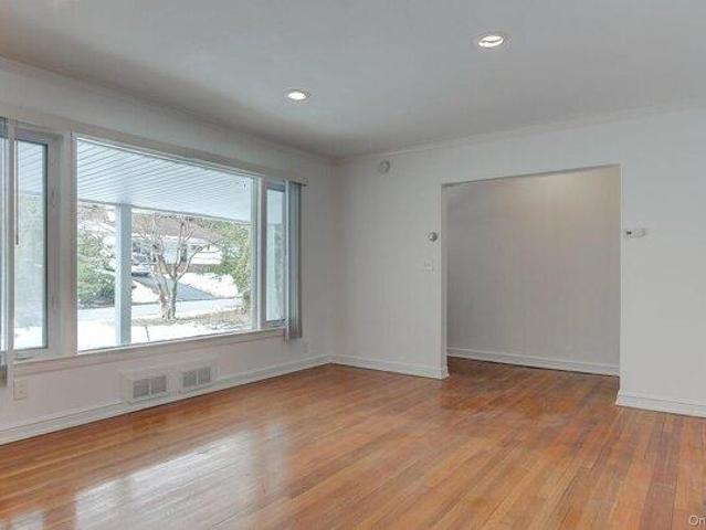 house with 3 bedroom, Great Neck NY ES105207998