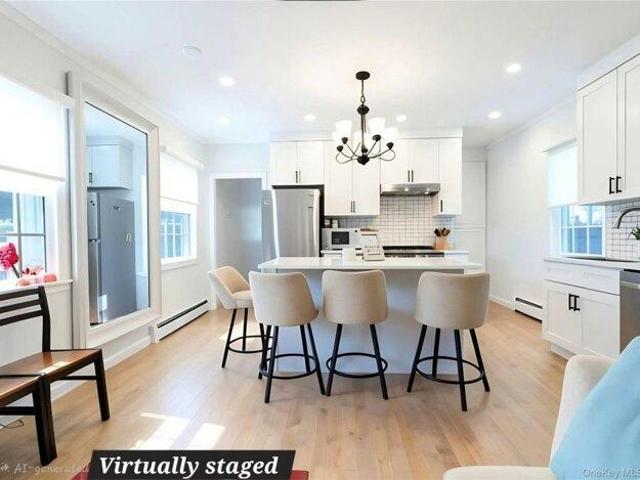 house with 3 bedroom, Great Neck NY ES105208018