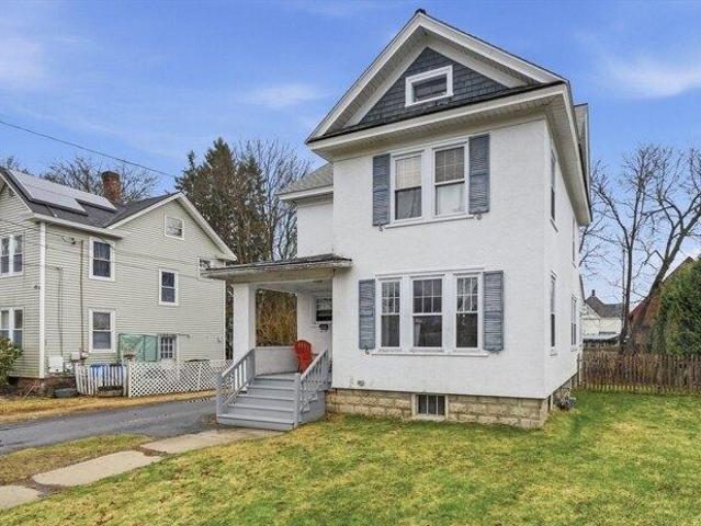 house with 3 bedroom, Greenfield MA DS102584475