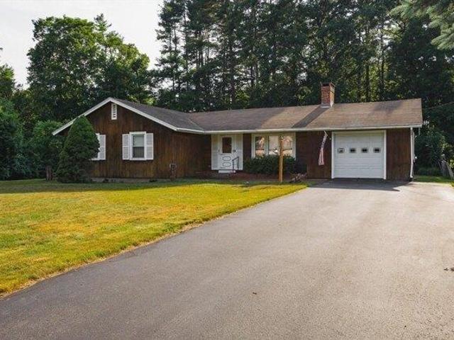 house with 3 bedroom, Greenfield MA ES103849518