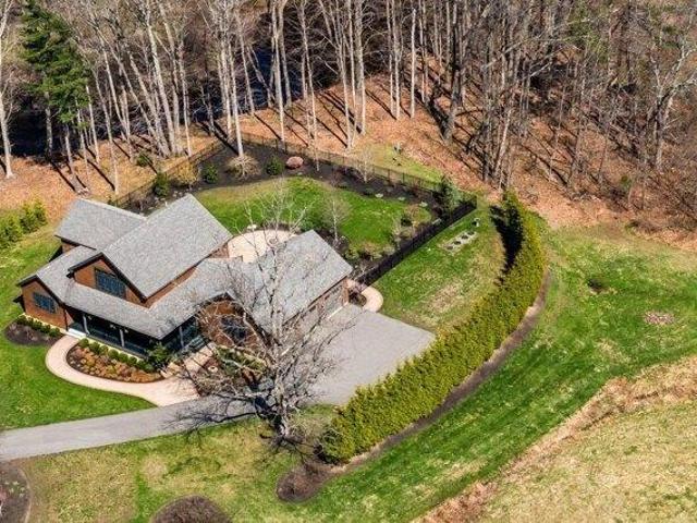 house with 3 bedroom, Greenland NH DS102258330