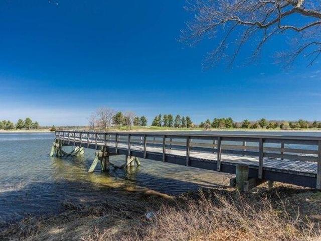 house with 3 bedroom, Greenland NH ES103932438