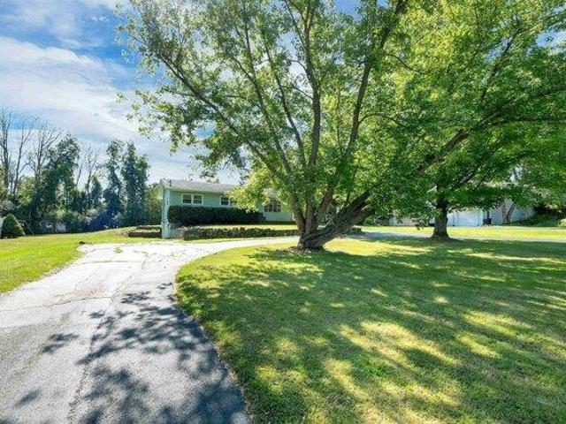 house with 3 bedroom, Greenland NH ES105116863