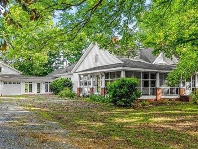 house with 3 bedroom, Greensboro NC ES103587886