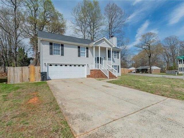 house with 3 bedroom, Greensboro NC ES103599913