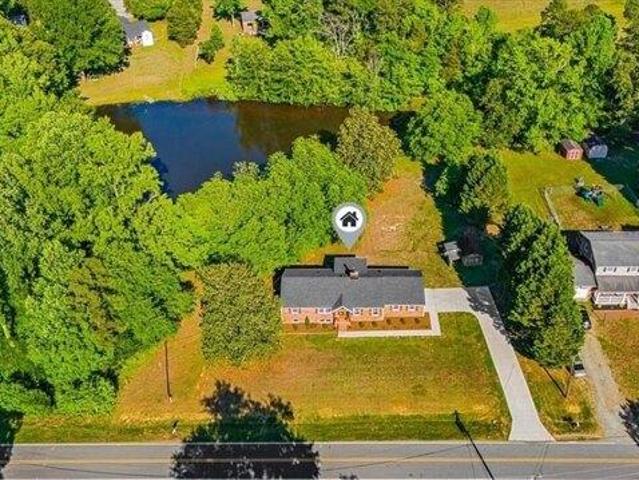 house with 3 bedroom, Greensboro NC ES103600626