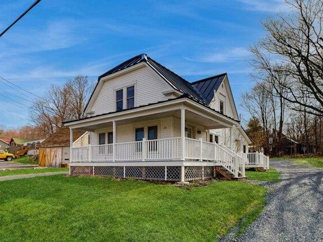 house with 3 bedroom, Greenville ME DS104297098