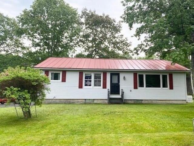 house with 3 bedroom, Greenville ME DS103888276