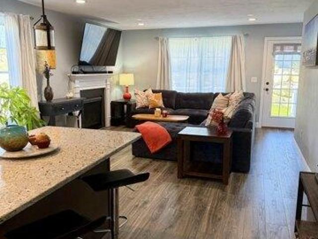 house with 3 bedroom, Greenville NH ES105096430