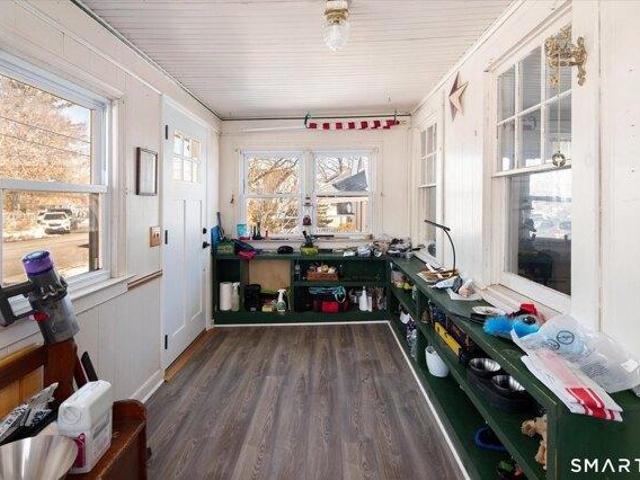 house with 3 bedroom, Greenwich CT DLS102775935