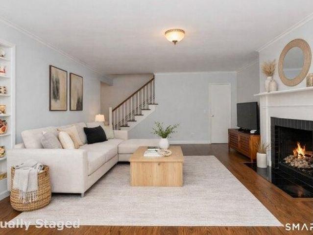 house with 3 bedroom, Greenwich CT DS104191402