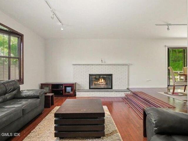 house with 3 bedroom, Greenwich CT ES103163450