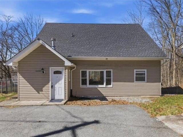 house with 3 bedroom, Greenwood Lake NY DLS102561659