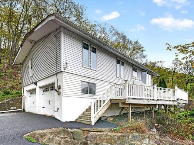 house with 3 bedroom, Greenwood Lake NY DLS102562916