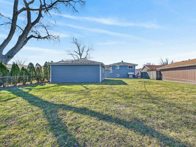 house with 3 bedroom, Griffith IN DLS100973606