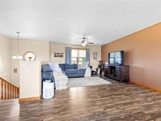 house with 3 bedroom, Grindstone PA ES104909262