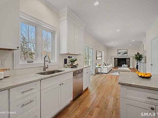 house with 3 bedroom, Guilford CT ES104922173