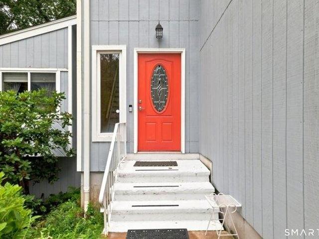 house with 3 bedroom, Guilford CT ES105143245