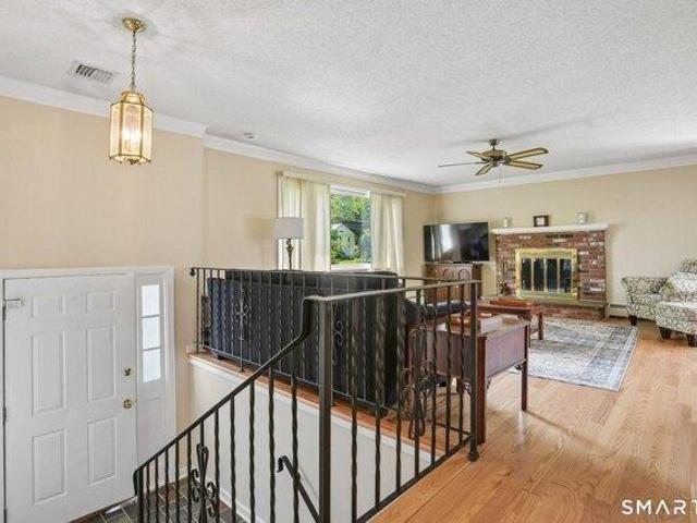 house with 3 bedroom, Guilford CT ES105143280