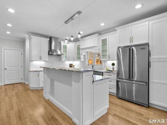 house with 3 bedroom, Guilford CT ES105160647