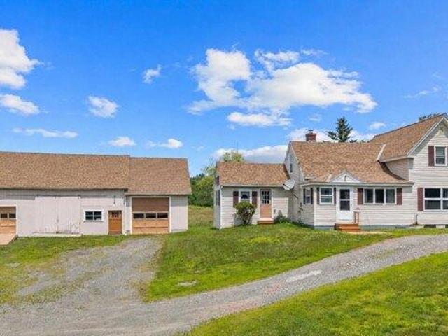 house with 3 bedroom, Guilford ME ES104299442