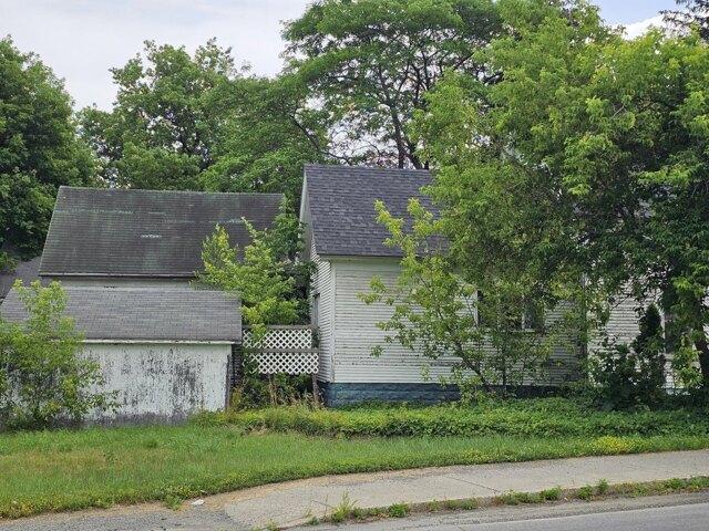 house with 3 bedroom, Guilford ME ES104906478