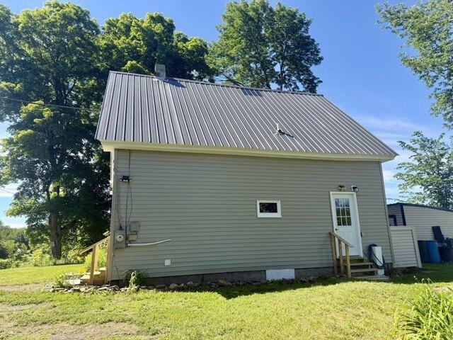 house with 3 bedroom, Guilford ME ES105176031