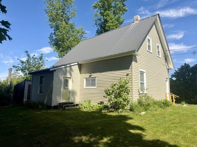 house with 3 bedroom, Guilford ME ES105107004