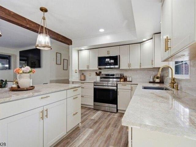 house with 3 bedroom, Hamburg NJ DS104237658
