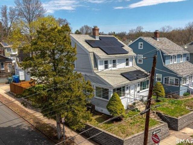 house with 3 bedroom, Hamden CT DLS102475292