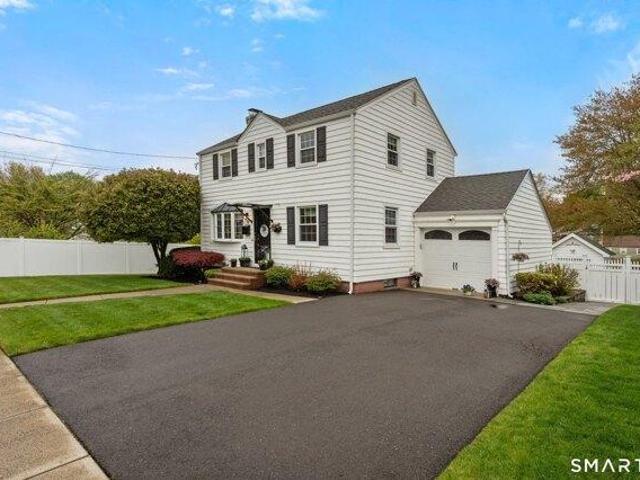 house with 3 bedroom, Hamden CT DLS102762818