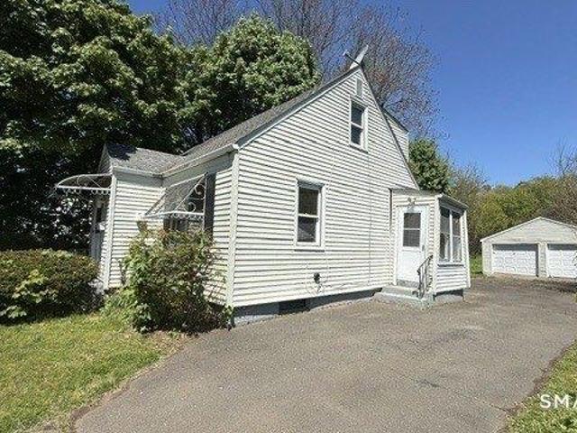 house with 3 bedroom, Hamden CT DLS102777764