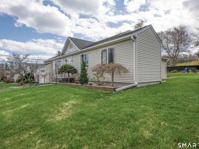 house with 3 bedroom, Hamden CT DS102218417