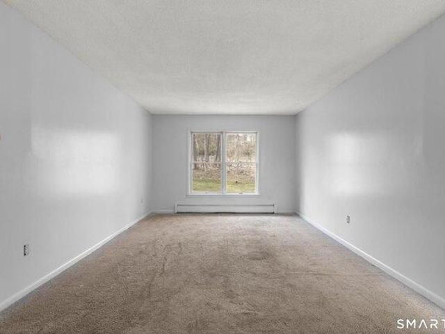 house with 3 bedroom, Hamden CT DS102345052