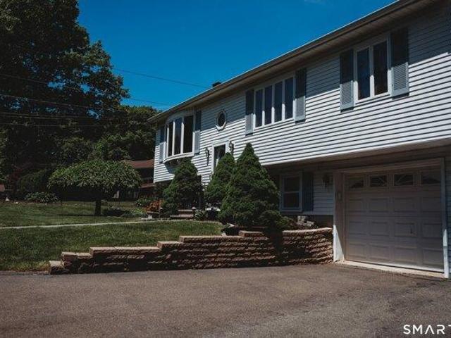 house with 3 bedroom, Hamden CT DS104409304