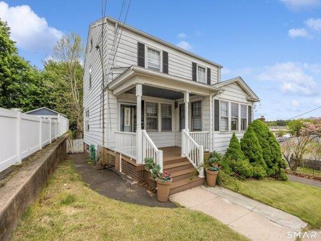 house with 3 bedroom, Hamden CT DS104440911