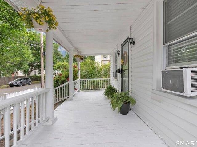 house with 3 bedroom, Hamden CT DS104329556