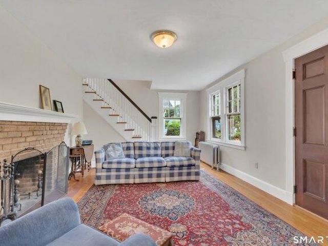 house with 3 bedroom, Hamden CT DS104352330