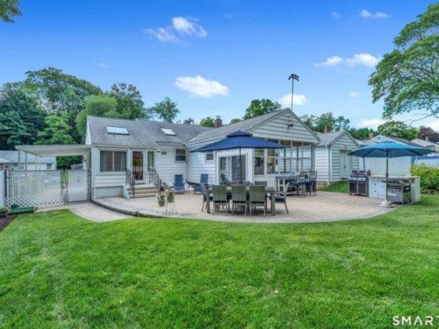 house with 3 bedroom, Hamden CT ES103437399