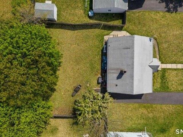 house with 3 bedroom, Hamden CT ES103930492