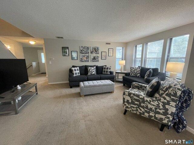 house with 3 bedroom, Hamden CT ES103070898