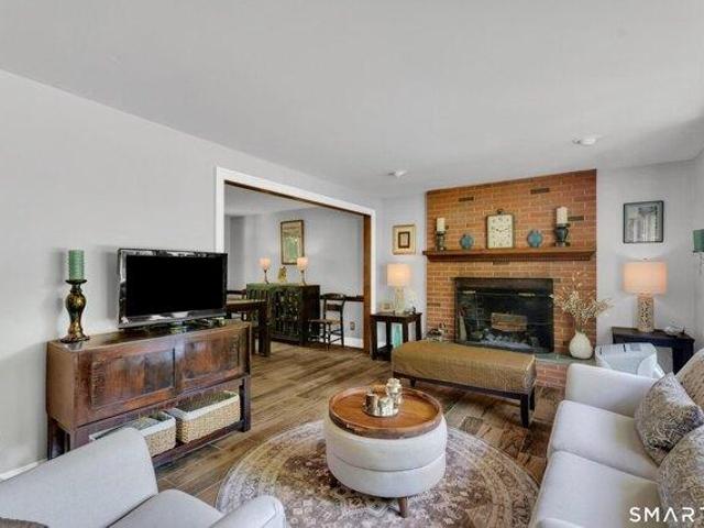 house with 3 bedroom, Hamden CT ES103126744