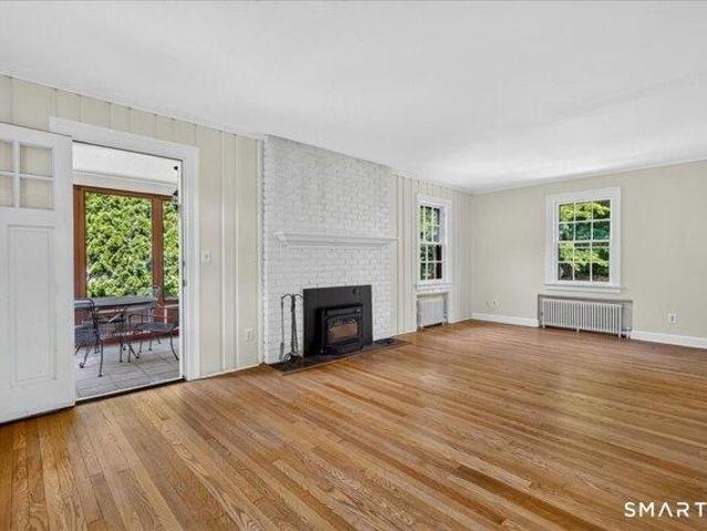 house with 3 bedroom, Hamden CT ES104408370