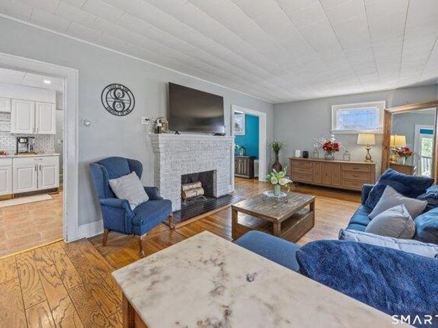 house with 3 bedroom, Hamden CT ES104811643
