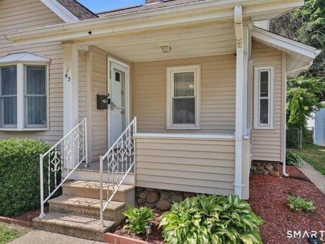 house with 3 bedroom, Hamden CT ES104831475
