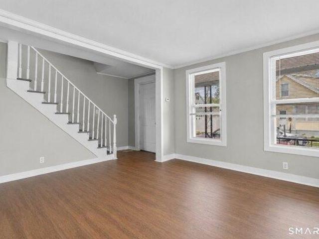 house with 3 bedroom, Hamden CT ES104832616