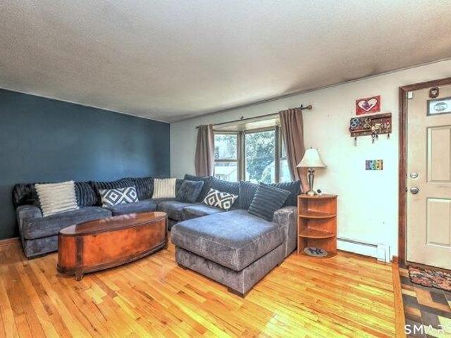 house with 3 bedroom, Hamden CT ES104851928