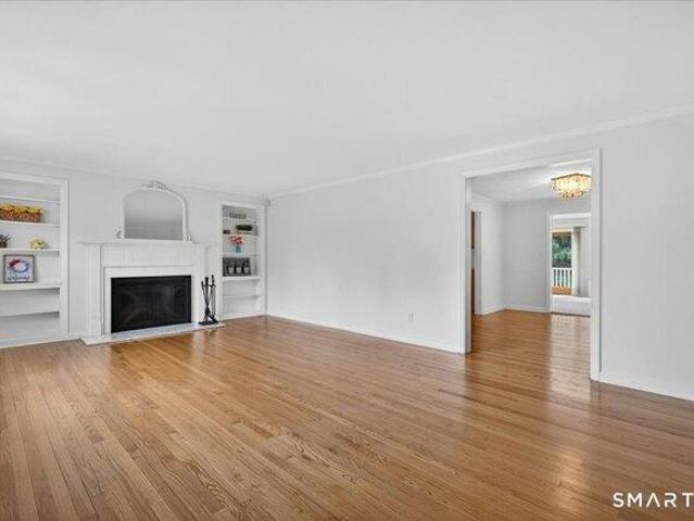house with 3 bedroom, Hamden CT ES104852267